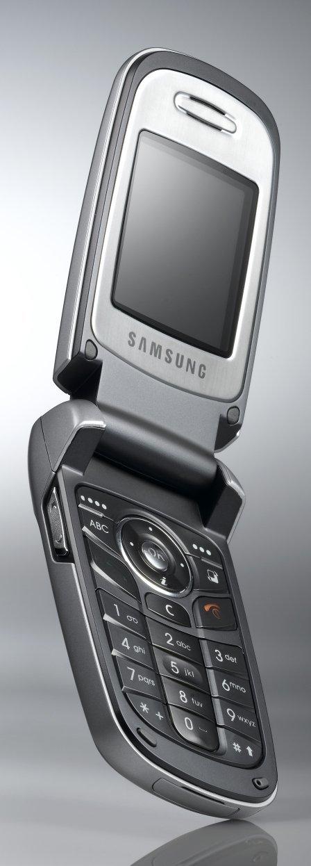 Samsung SGH-D730 :: worldGSM.pl